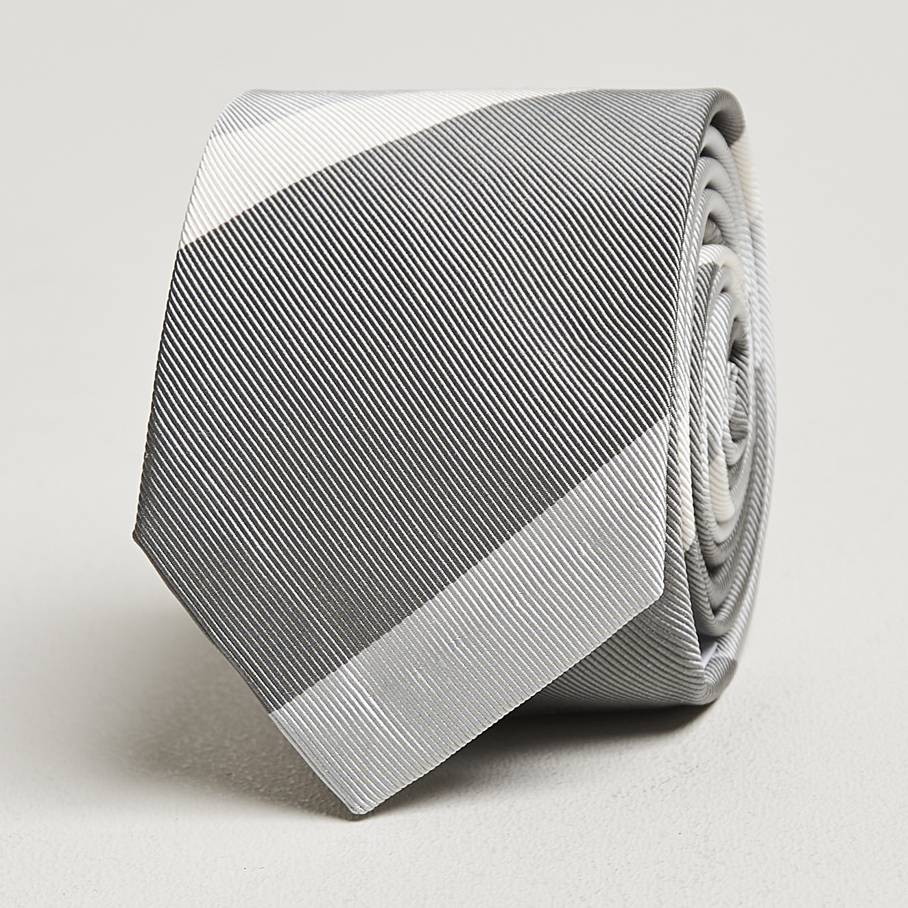 Thom Browne Wide Rep Stripe Tie Medium Grey at CareOfCarl.com