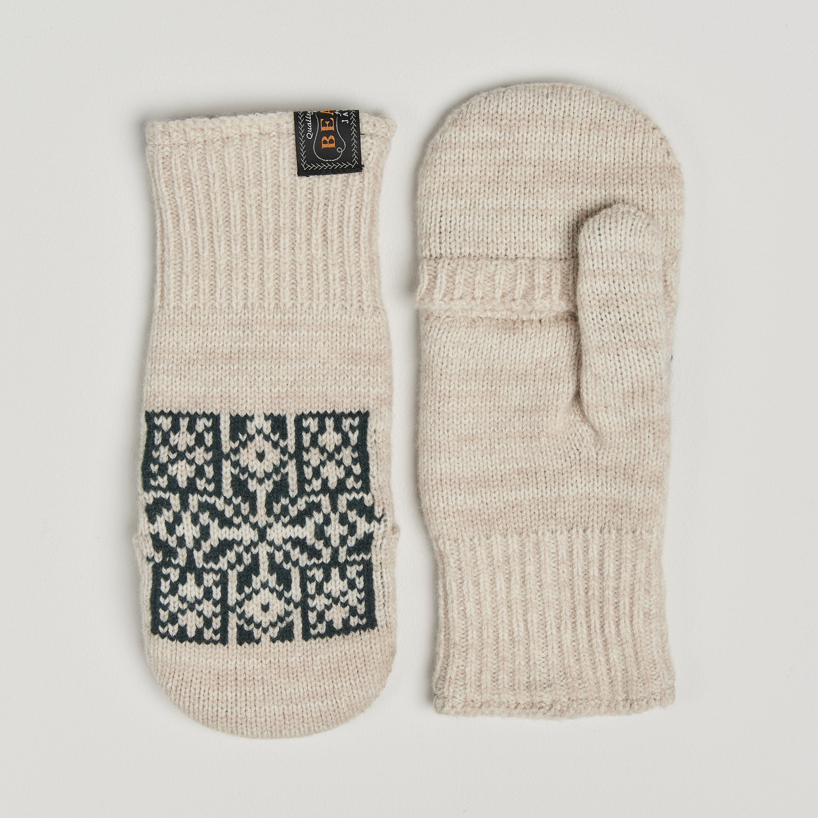 BEAMS PLUS Rag Mittons Off White at CareOfCarl.com